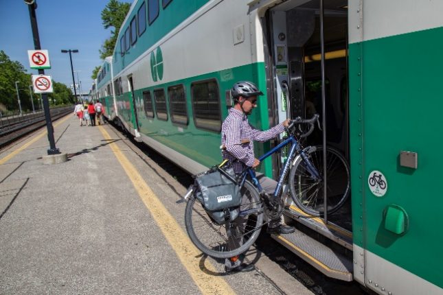 Cycle + Transit | Great Lakes Waterfront Trail